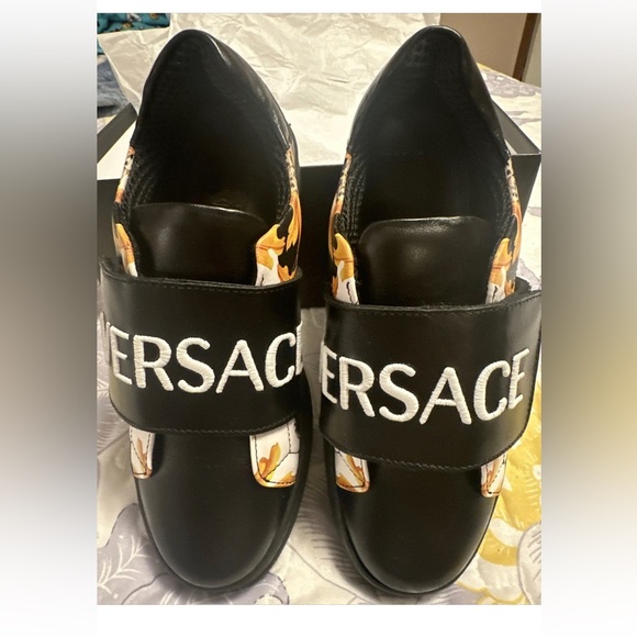 Versace Collection | Shoes | New Versace Tennis Shoes With Their Box ...